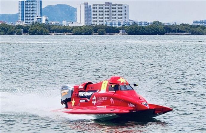Le Vietnam remporte le Championnat du monde de Formule 1 motonautique
